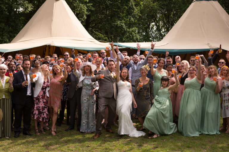 A Sherwood Forest wedding in peak summer sunshine and partying